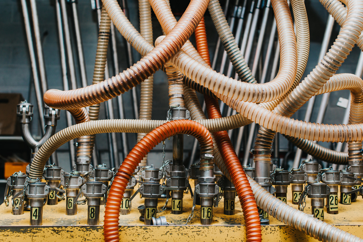 Develops and produces thermoplastic injection moulded products - Weland ...